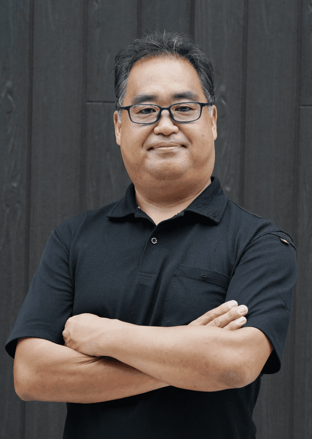 スタッフ紹介|土地家屋調査士関太郎登記測量事務所